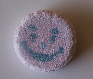 Kool-Aid Fun Fizz Drink Drops Partyin' Punch | Junk Food Betty